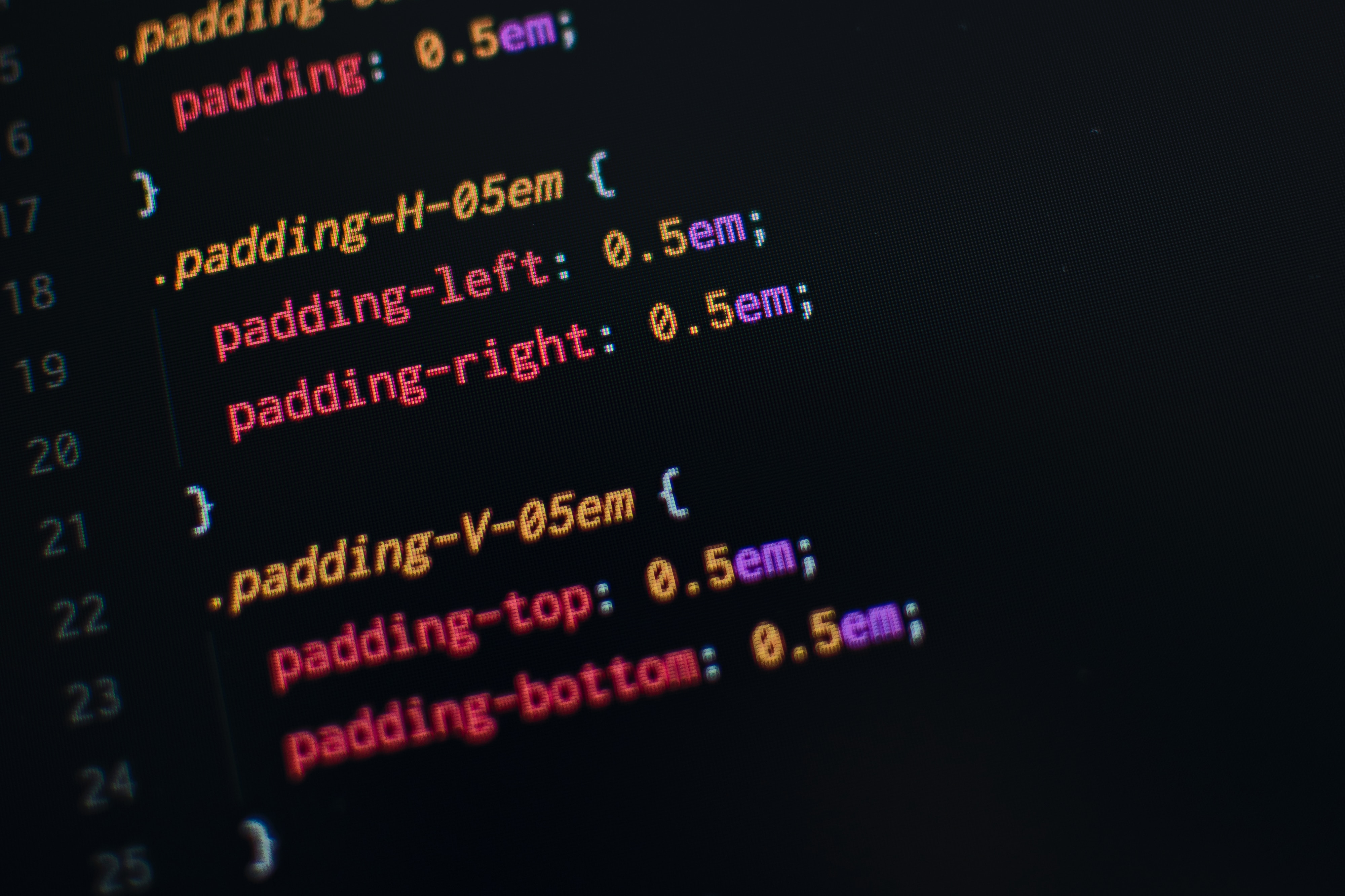 Menggunakan Tailwind CSS pada ReactJS | BuildWithAngga